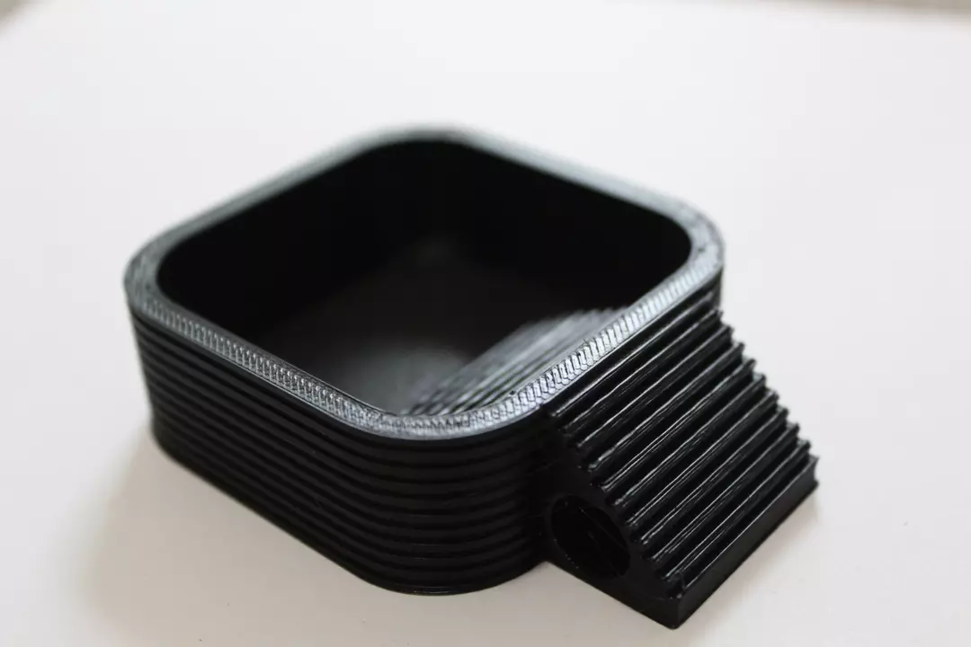 Isopod Food & Water Dish with Built-In Steps ($4.99) from @PBRExotics